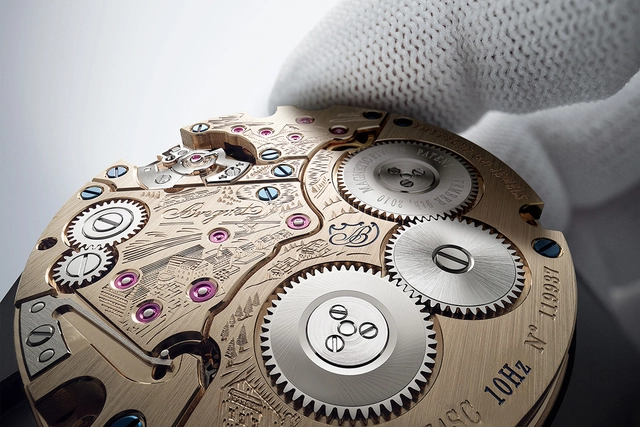 Breguet Enters a New Chronometric Era with the Classique 7225 | WatchTime