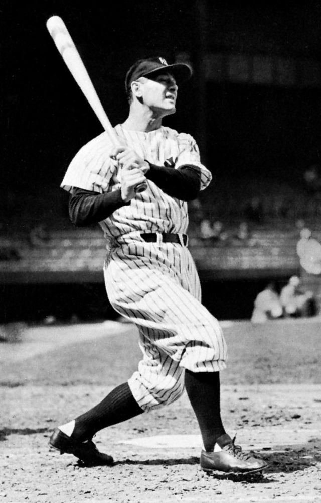 Oris Honors Lou Gehrig with a Limited Edition Big Crown Pointer Date ...